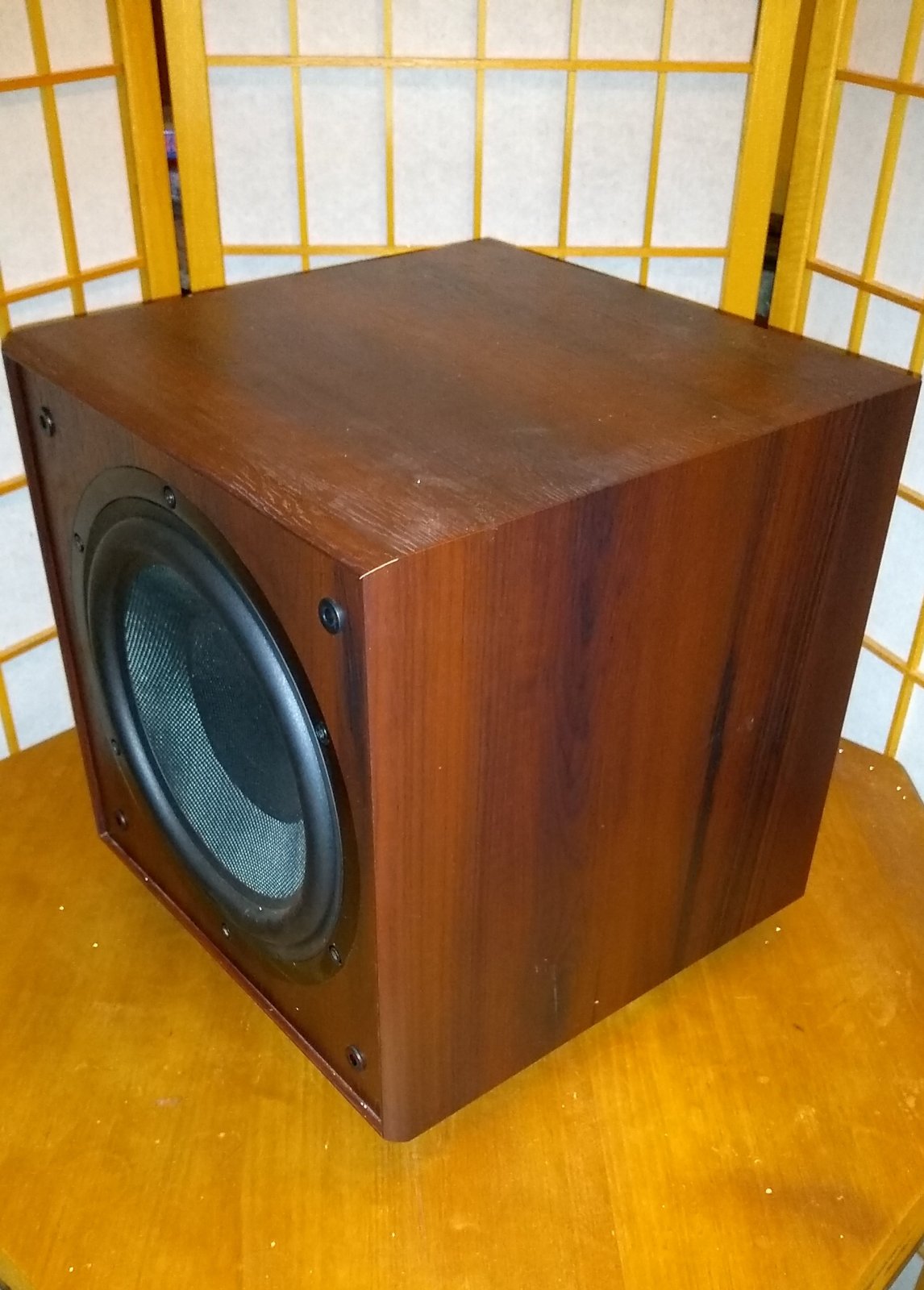 SOLD: Wharfedale Diamond SW150 Subwoofer ( repair required) - Hi-Fi and ...