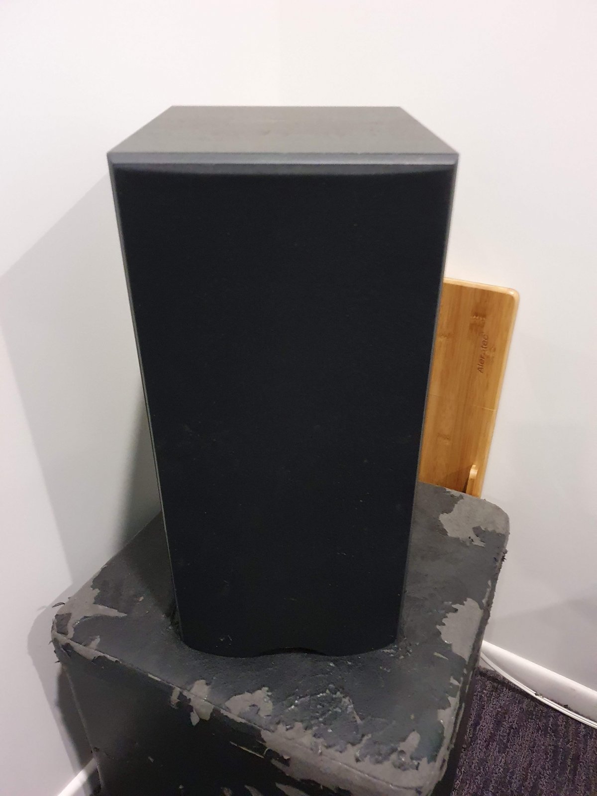 Bulk Lot NAD C372 Integrated Amplifier, B&W DM602 S2, Audio Monitor ...