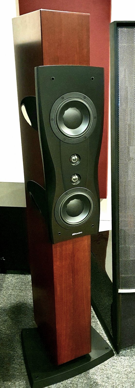SOLD: Dynaudio C2 Platinum Tower Speakers - Commercial Classifieds ...