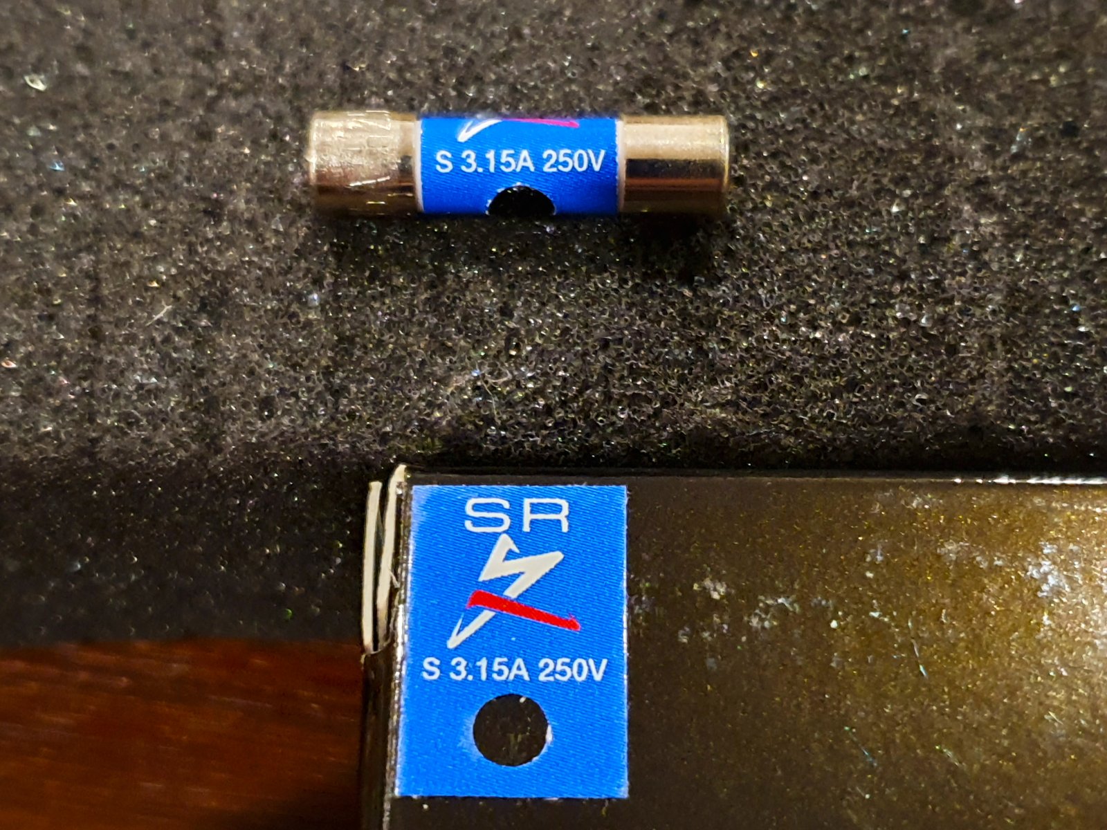 FS: Synergistic Research quantum Blue fuse 3.15A slow blow small ...