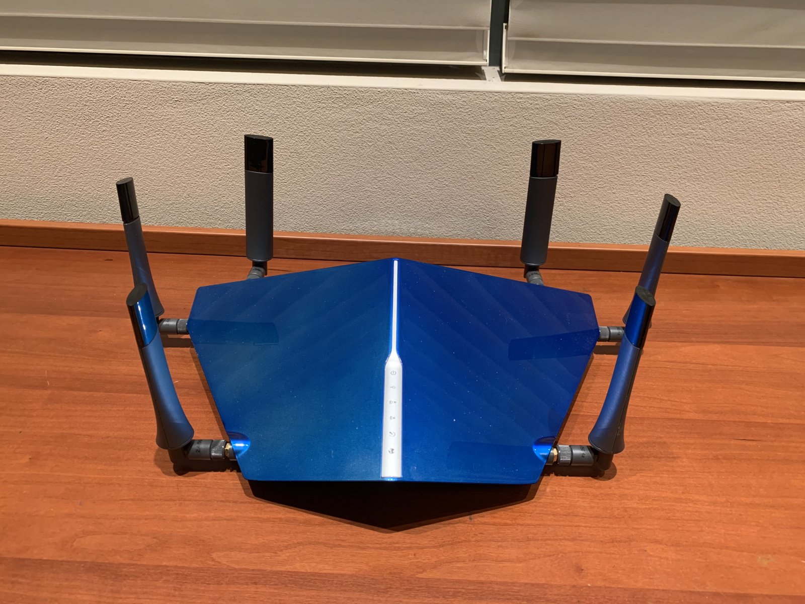 FS: D-Link Taipan AC3200 Ultra wifi modem router - Classifieds - All ...