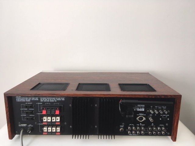 WITHDRAWN: FS: Luxman R1500 Integrated Amplifier Receiver - Stereo ...