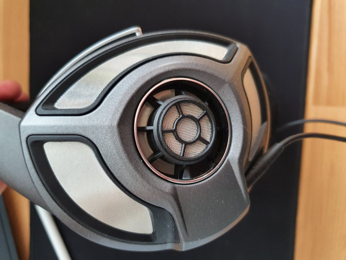 SOLD: FS: SOLD PENDING Sennheiser HD700 with mods - Stereo, Home Cinema ...