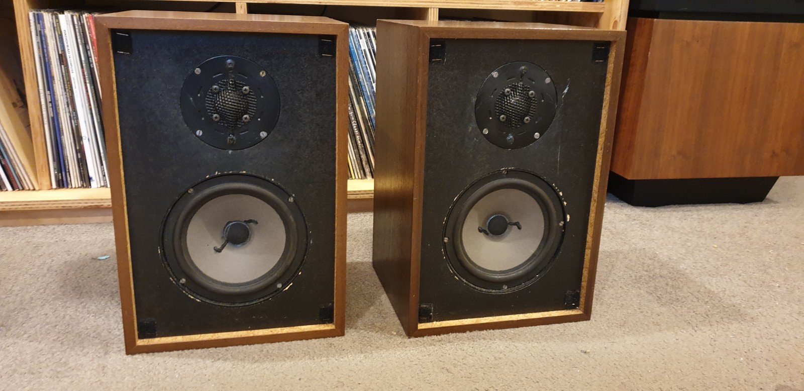 SOLD: FS: Interdyn Vintage Bookshelf Speakers - Stereo, Home Cinema ...