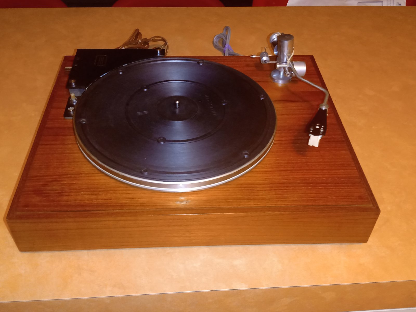 JA Mitchell Hydraulic Reference Turntable - Turntables, Record Players ...