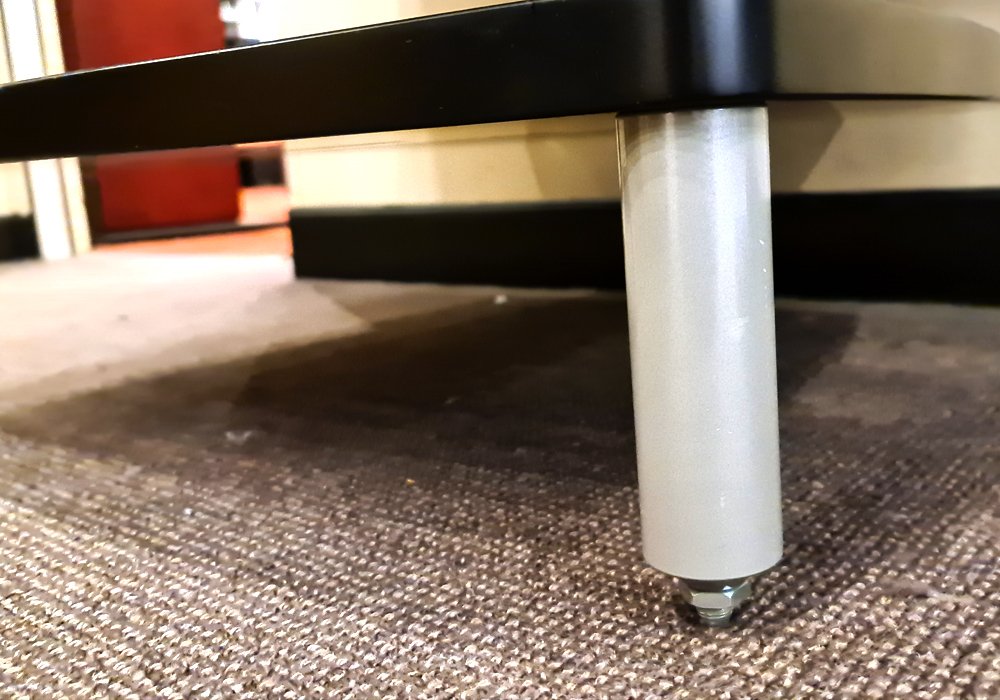 Avid Isorak Audio Equipment Rack - Commercial Classifieds - StereoNET