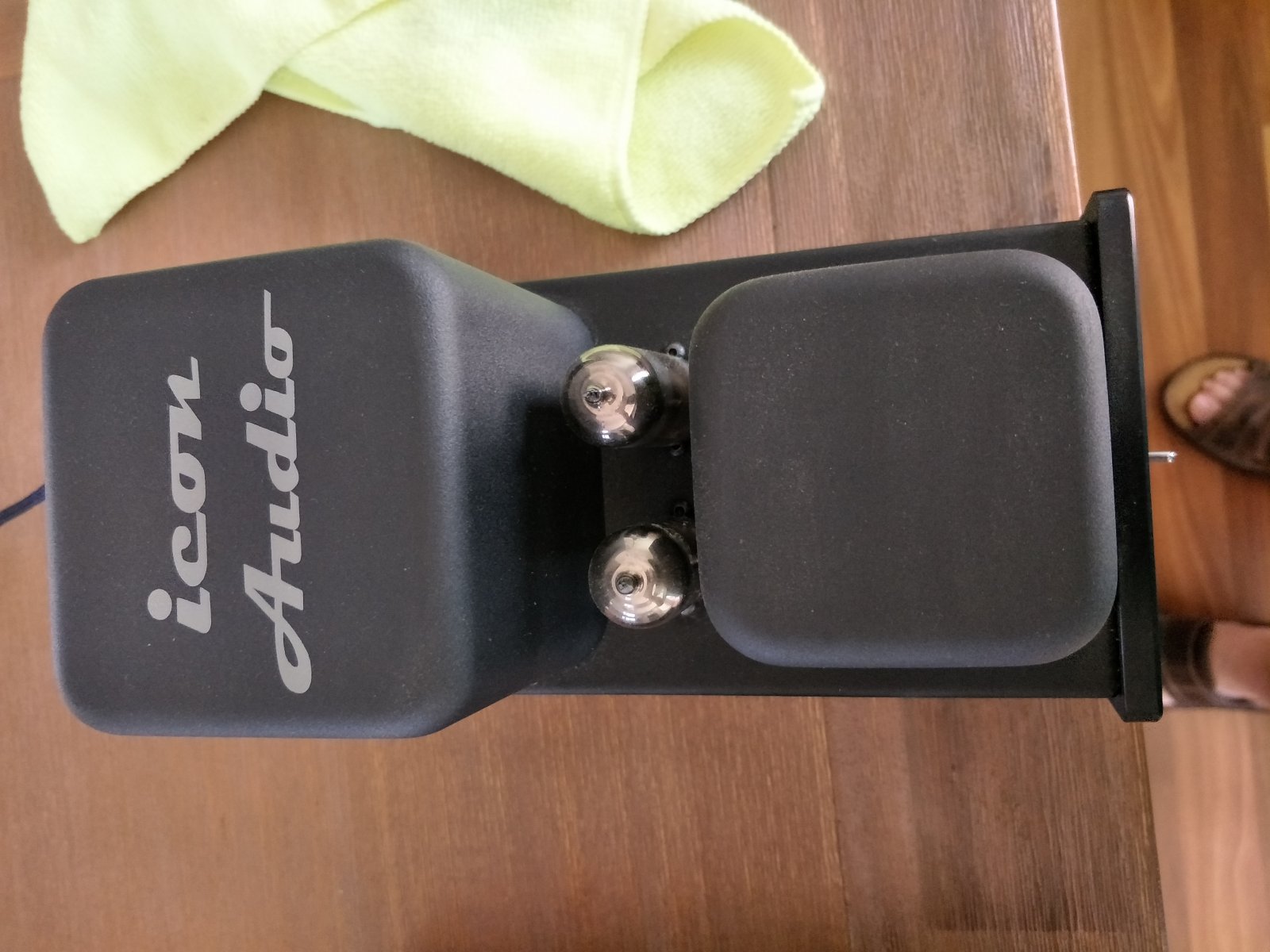 SOLD; Icon Audio PS1 Signature valve MC / MM phono preamplifier ...