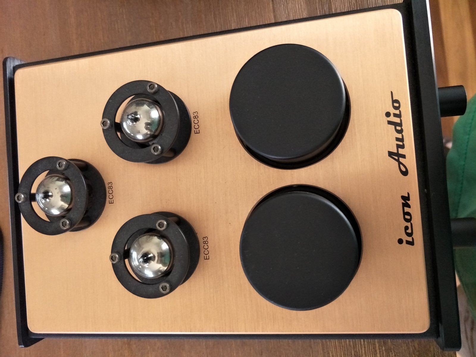 SOLD; Icon Audio PS1 Signature valve MC / MM phono preamplifier ...