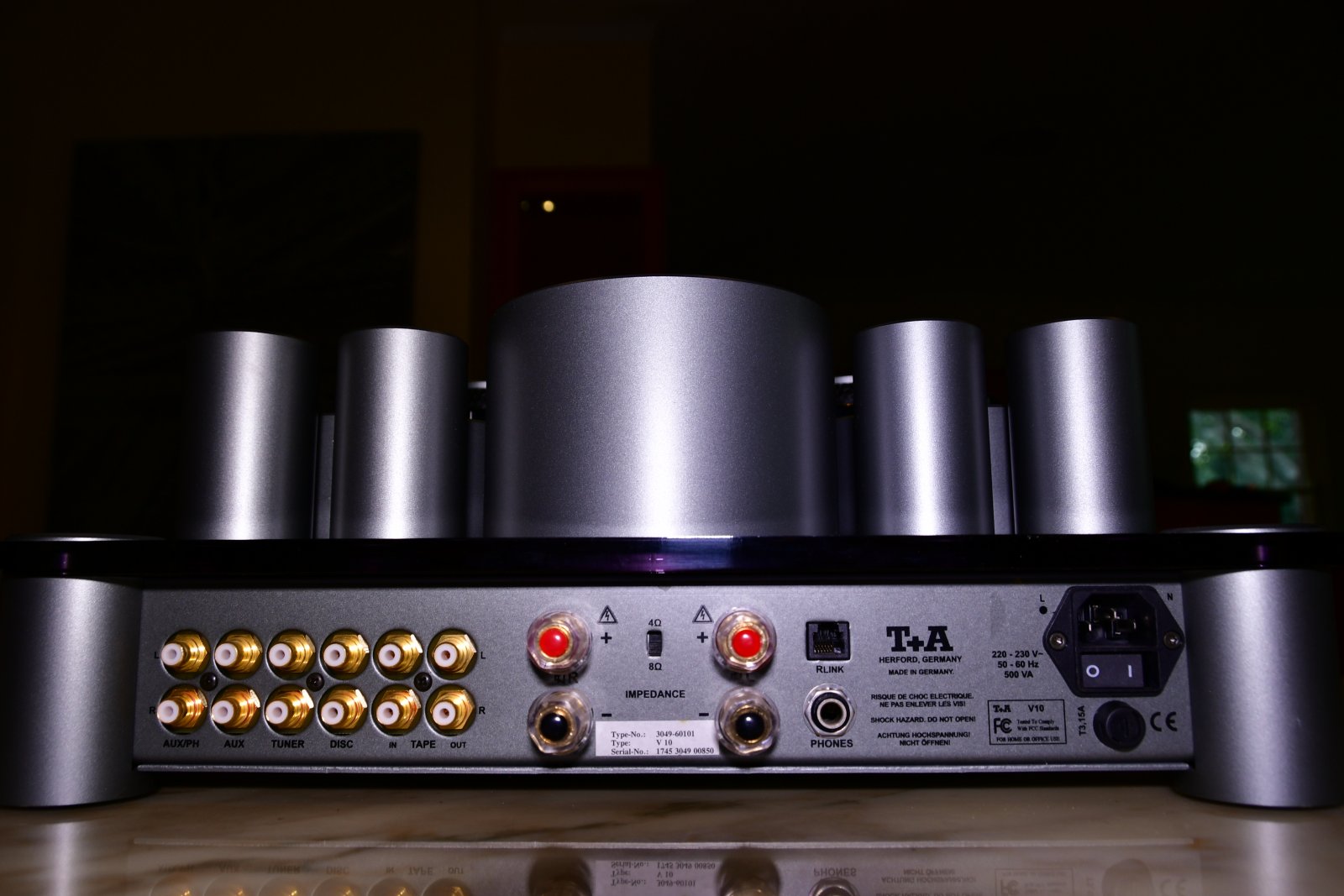 T+A V10 limited 25th Anniversary Integrated Amplifier - Stereo, Home ...