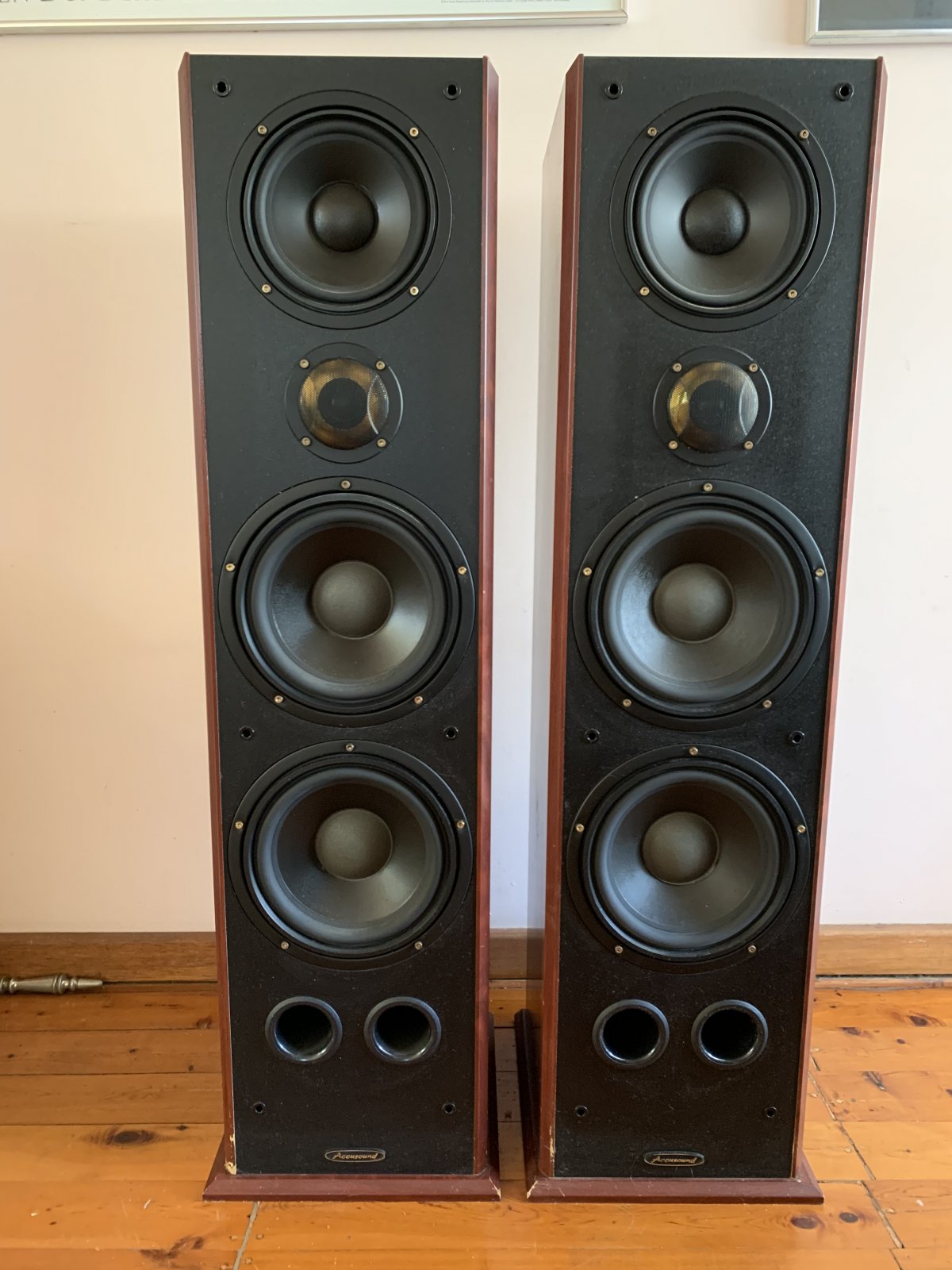 FS: Accusound DL-890 Tower Speakers - Stereo, Home Cinema, Headphones ...