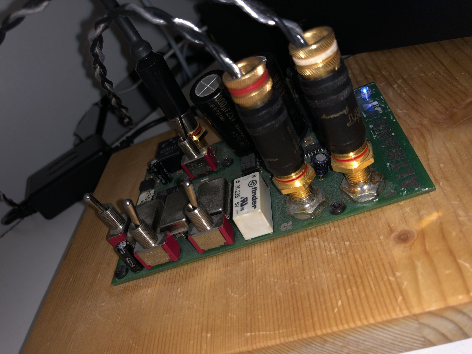 DAC powered by battery? - Digital Sources, DACs, and Computer Audio ...