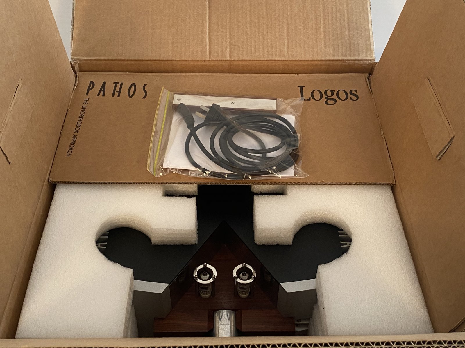 SOLD: Pathos Logos Stereo Integrated Amplifier MK1 - Stereo, Home ...