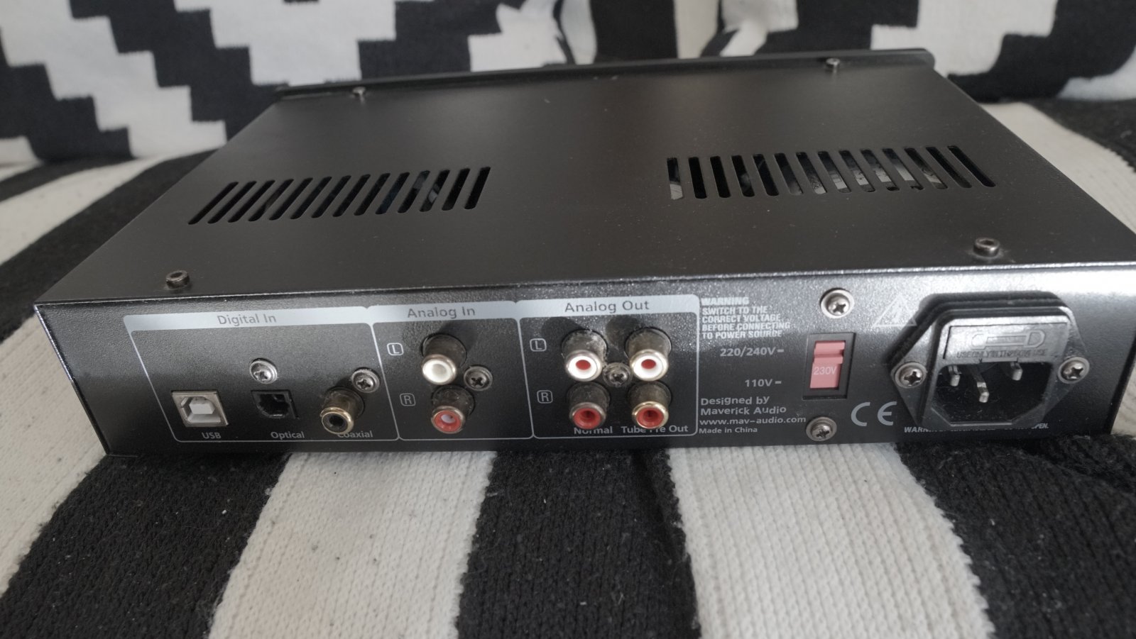 SOLD: Maverick Audio D1 Preamp Tube Dac |﻿ Stereo, Home Cinema ...