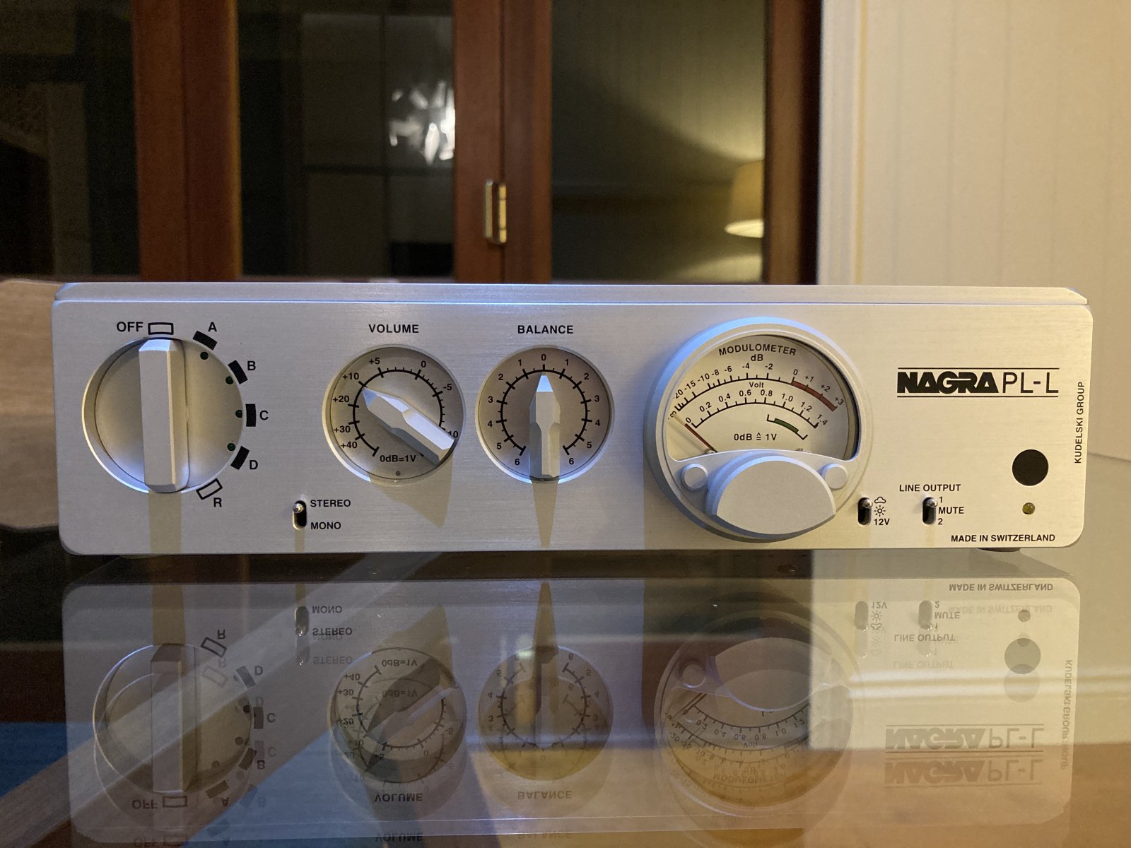 FS:Nagra PL-L preamp with optional symmetrical (balanced) output ...