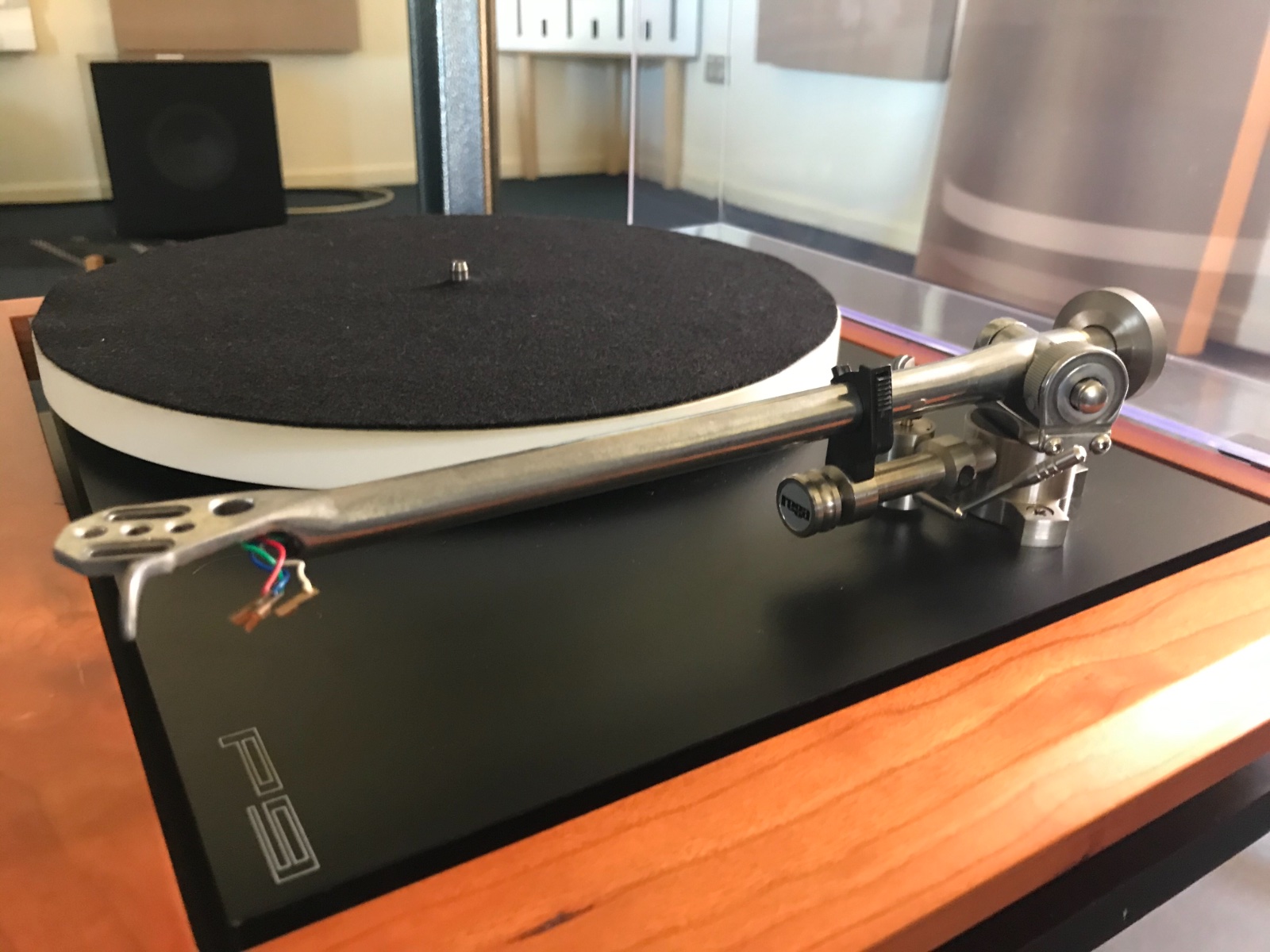 SOLD: FS: Rega P9 turntable with RB1000 arm (no cartridge) - Stereo ...