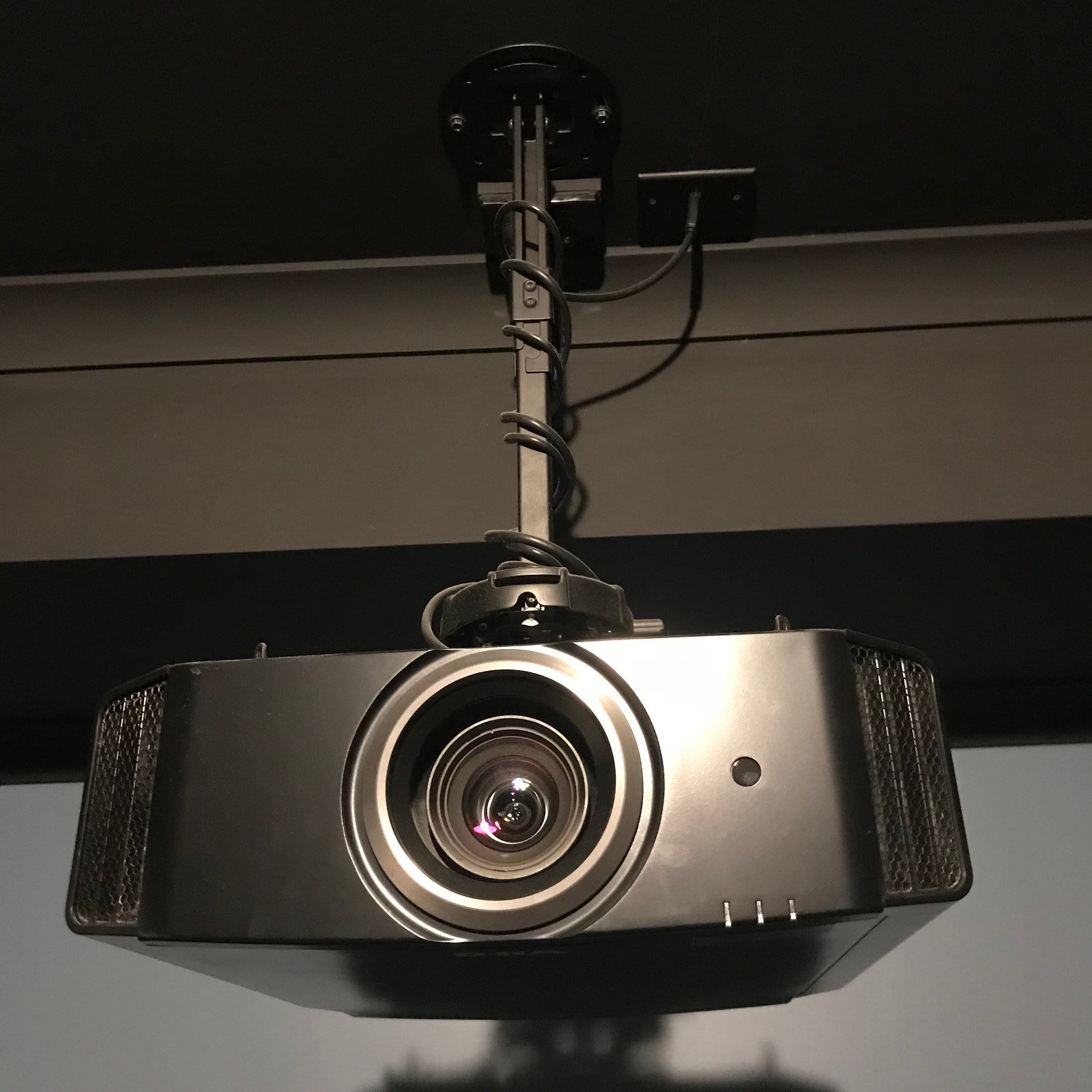 FS: JVC X35 Projector and extras - Stereo, Home Cinema, Headphones ...