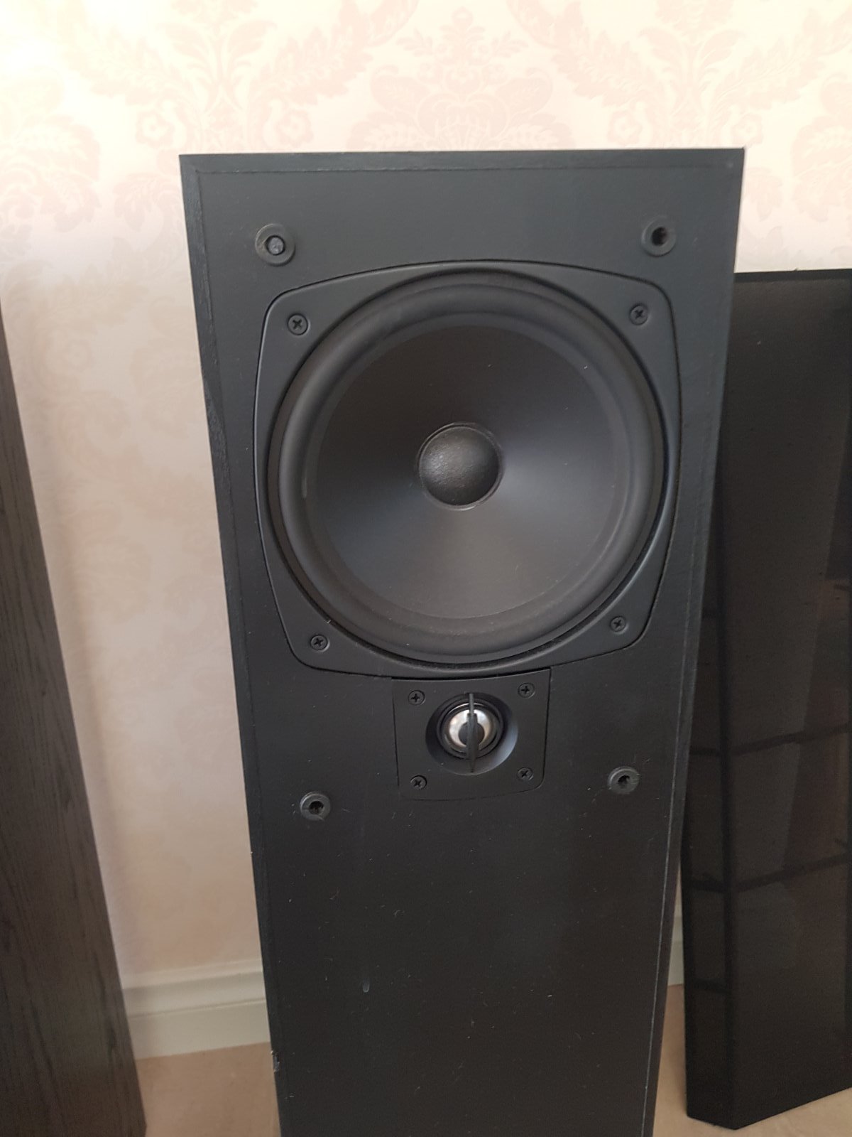 FS: SOLD Boston Acoustics VR20 Floor Standing Speakers (Perth) - Stereo ...