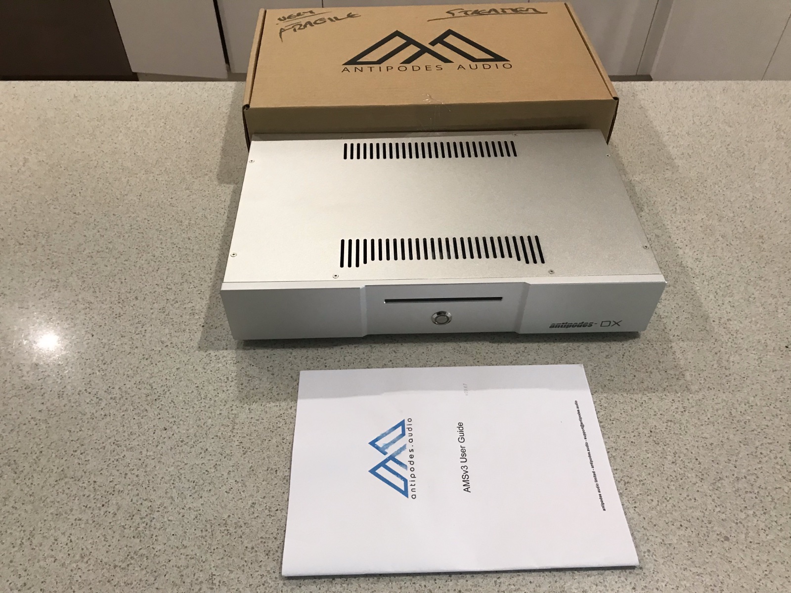 Brand new unused Antipodes Audio DX3 in silver with twin hard drives ...