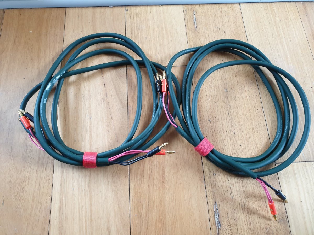 SOLD: Straight Wire Rhythm II Speaker Cables - Bi-Wire - 2 x 3m - Hi-Fi ...