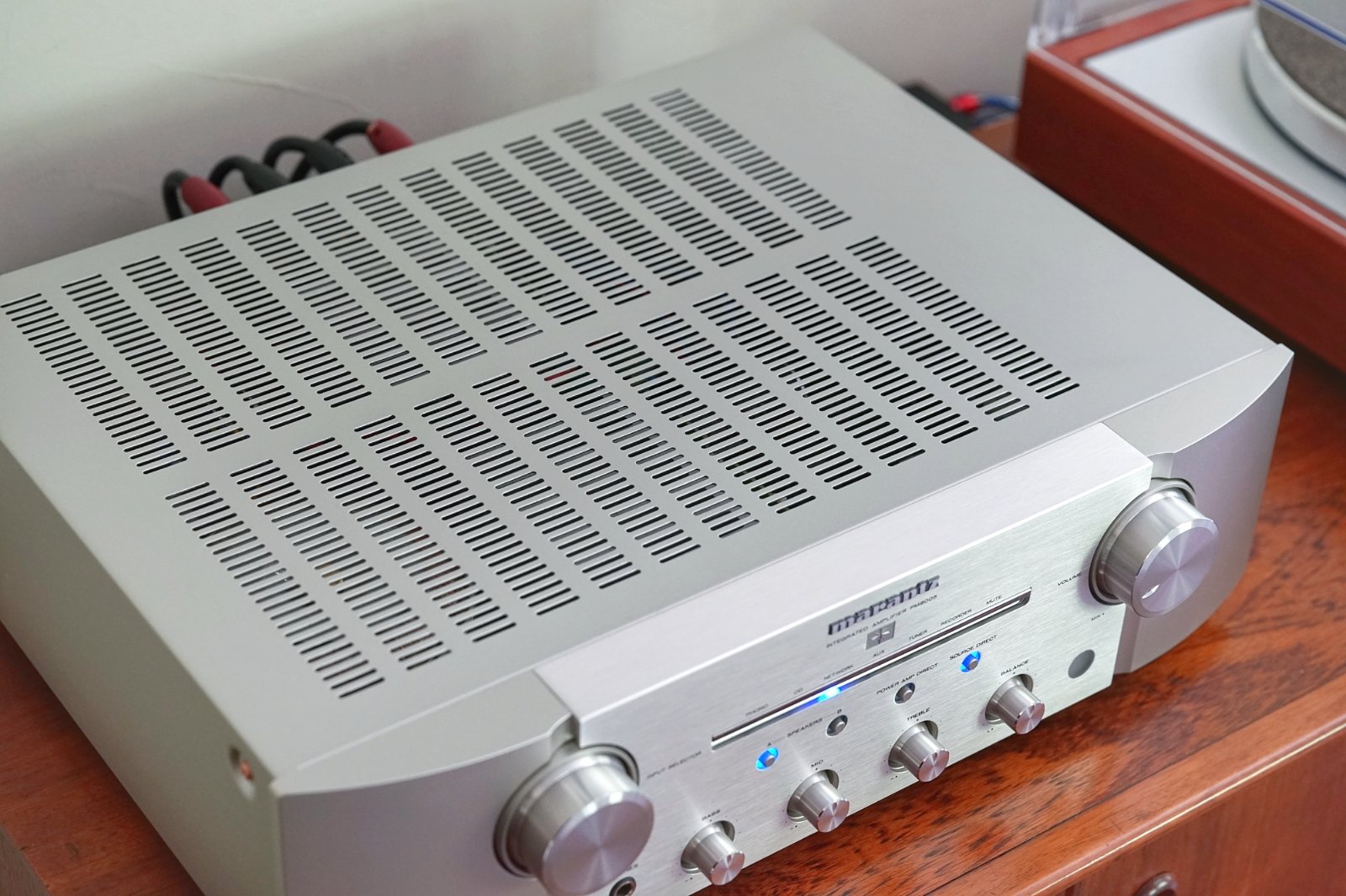 Sold : Marantz PM8005 Silver Amplifier made in Japan - Stereo, Home ...