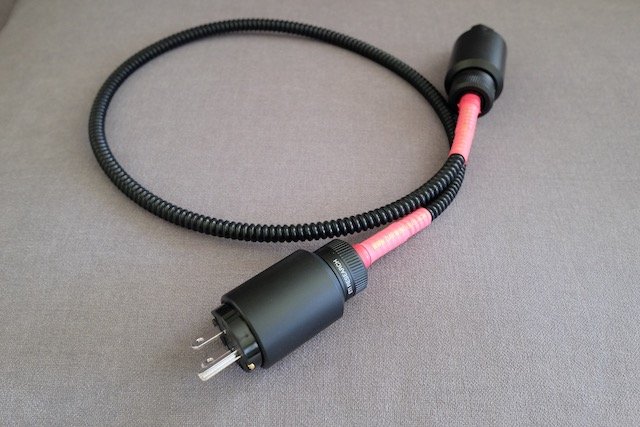 FS: Darwin Truth II Pure Cryo Silver Power Cables 1m (Fitted with ETI ...