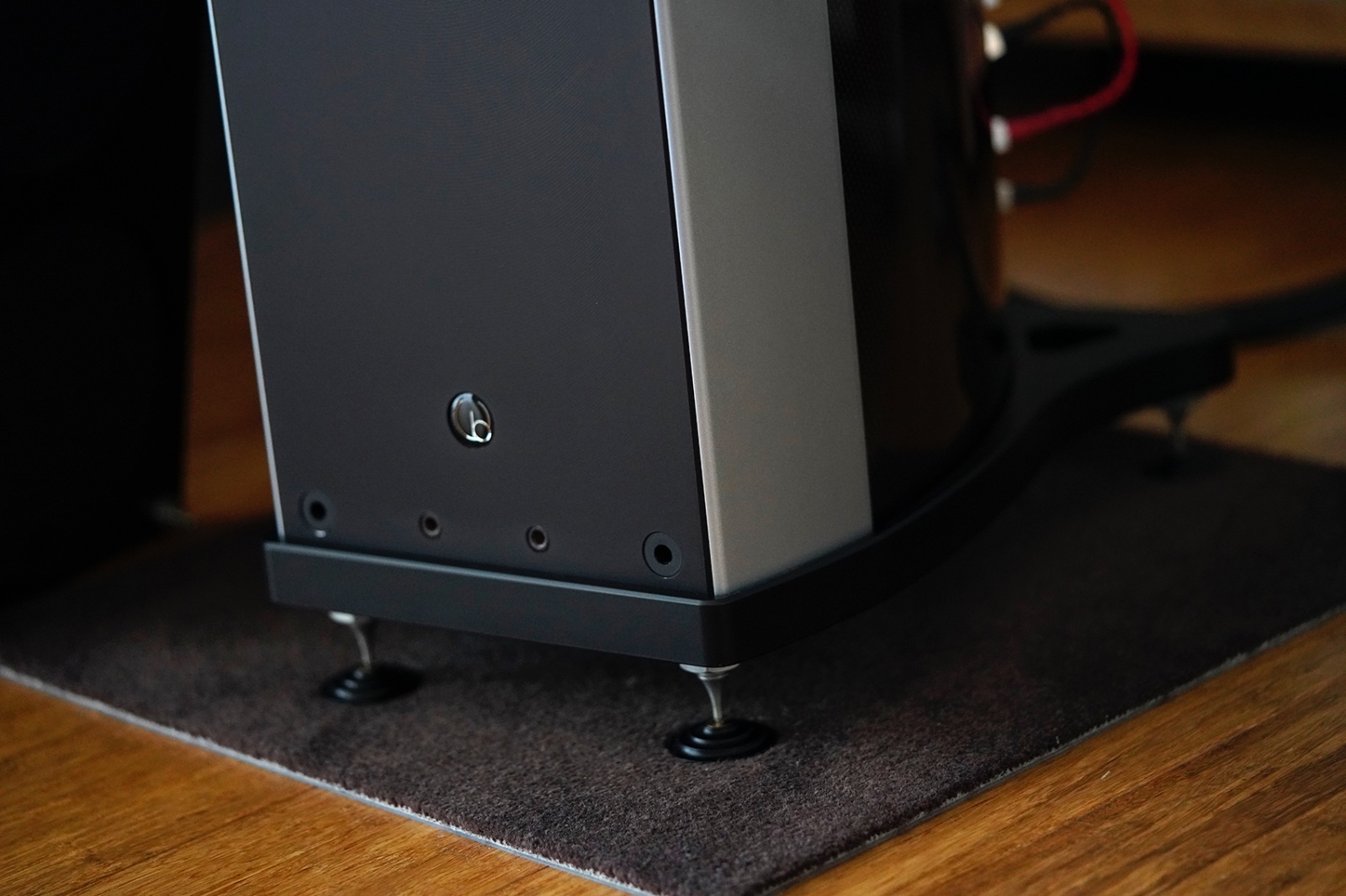 Wilson Benesch Vector Floorstanding Speakers - Stereo, Home Cinema ...