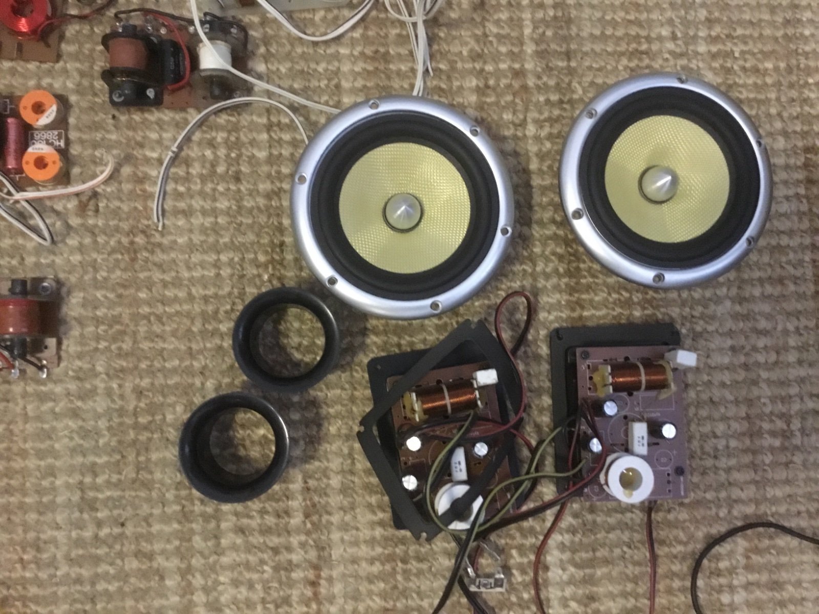 Speaker crossovers and drivers from tdl bookshelf , kef, various sonab ...