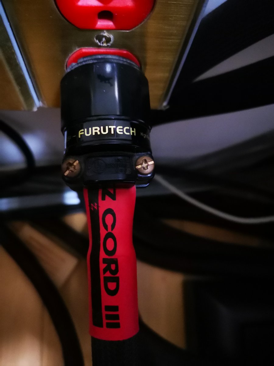 FS/FT: MIT Z CORD III Power Cord - Hi-Fi and Cinema Cables ...