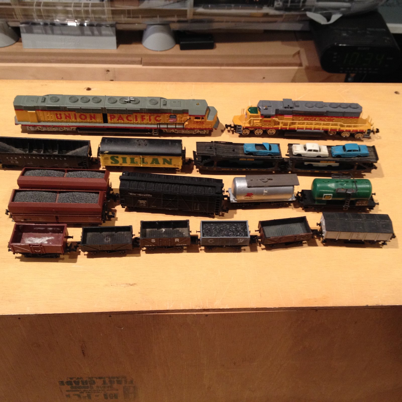 SOLD: "N" SCALE Model house,carriages,locos rolling stock - Classifieds ...