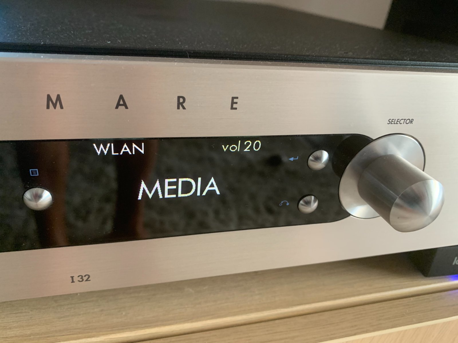 SOLD: FS: Primare I32 with MM30 Media card Integrated Amplifier ...