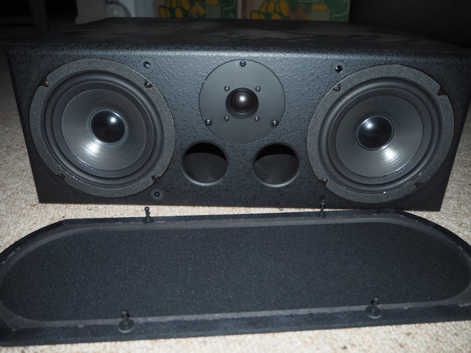 SOLD: Axis Home Theatre Centre Speaker |﻿ Stereo, Home Cinema ...