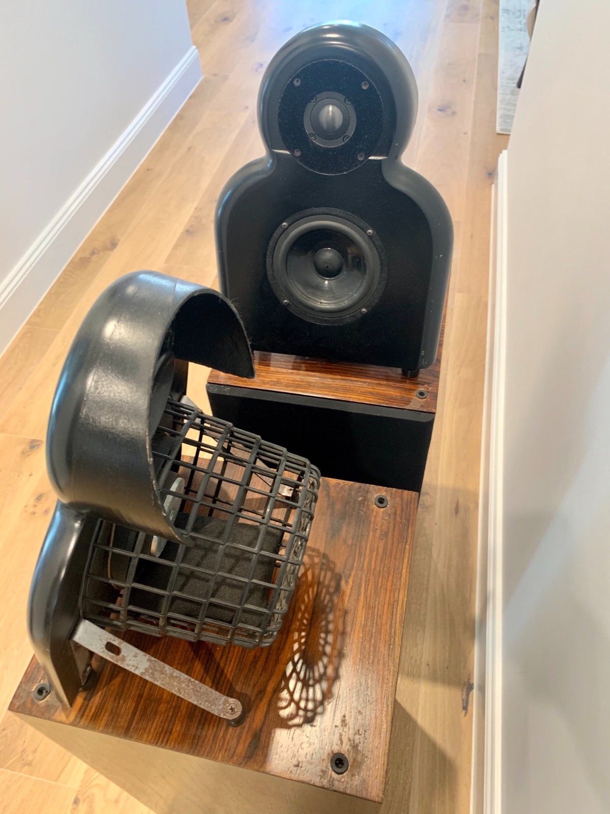 SOLD: FS: Acarian Systems Alon II Speakers - Stereo, Home Cinema ...