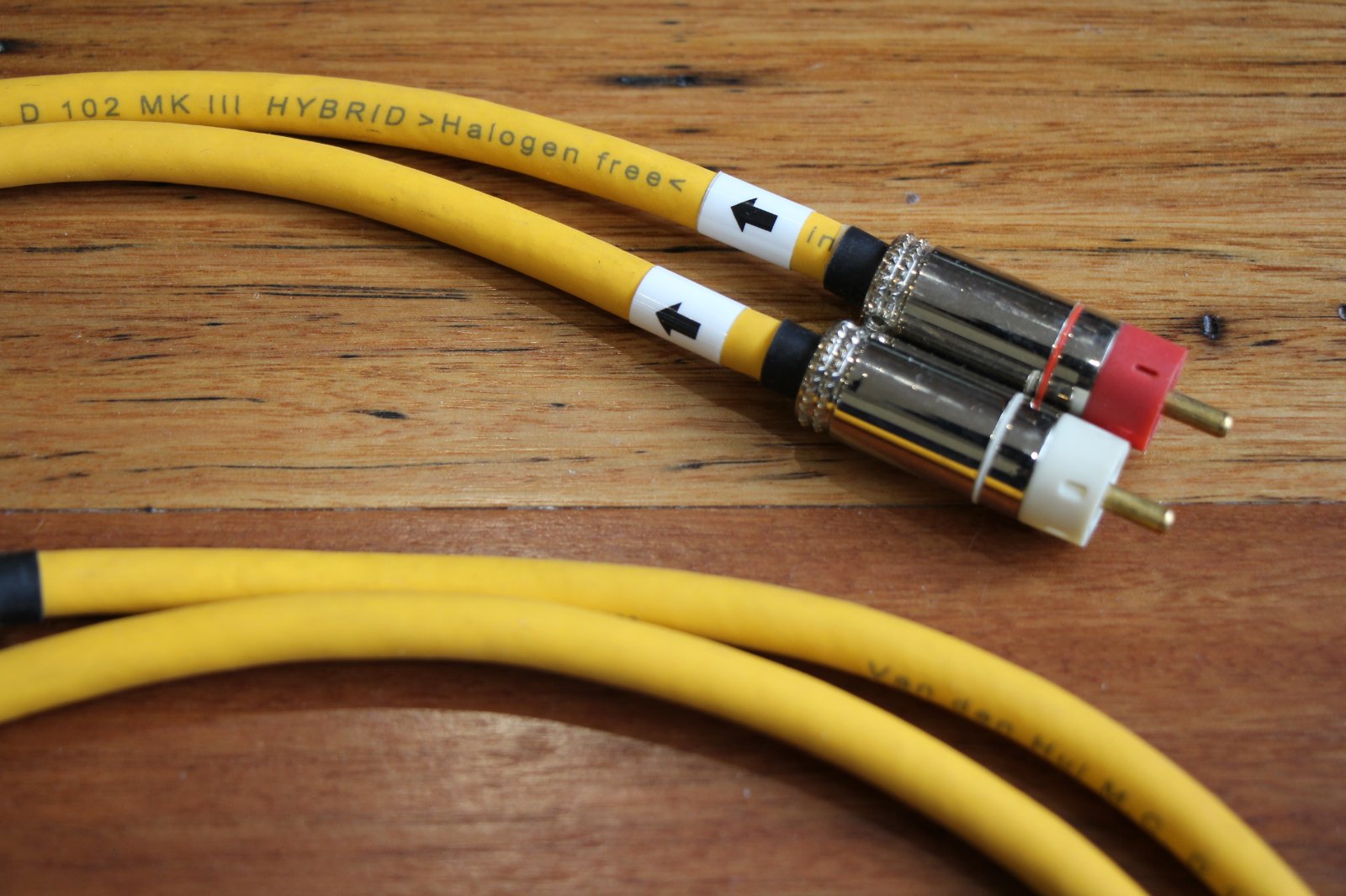 SOLD: FS: Van den Hul DIY interconnects (directional) 1x metre pair DIY ...