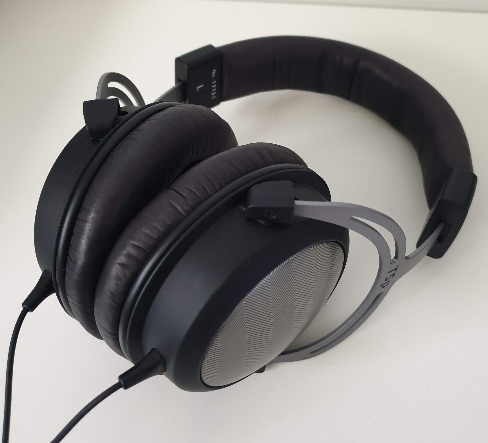 SOLD: FS: Beyerdynamic T5p headphones (1st gen) - Stereo, Home Cinema ...