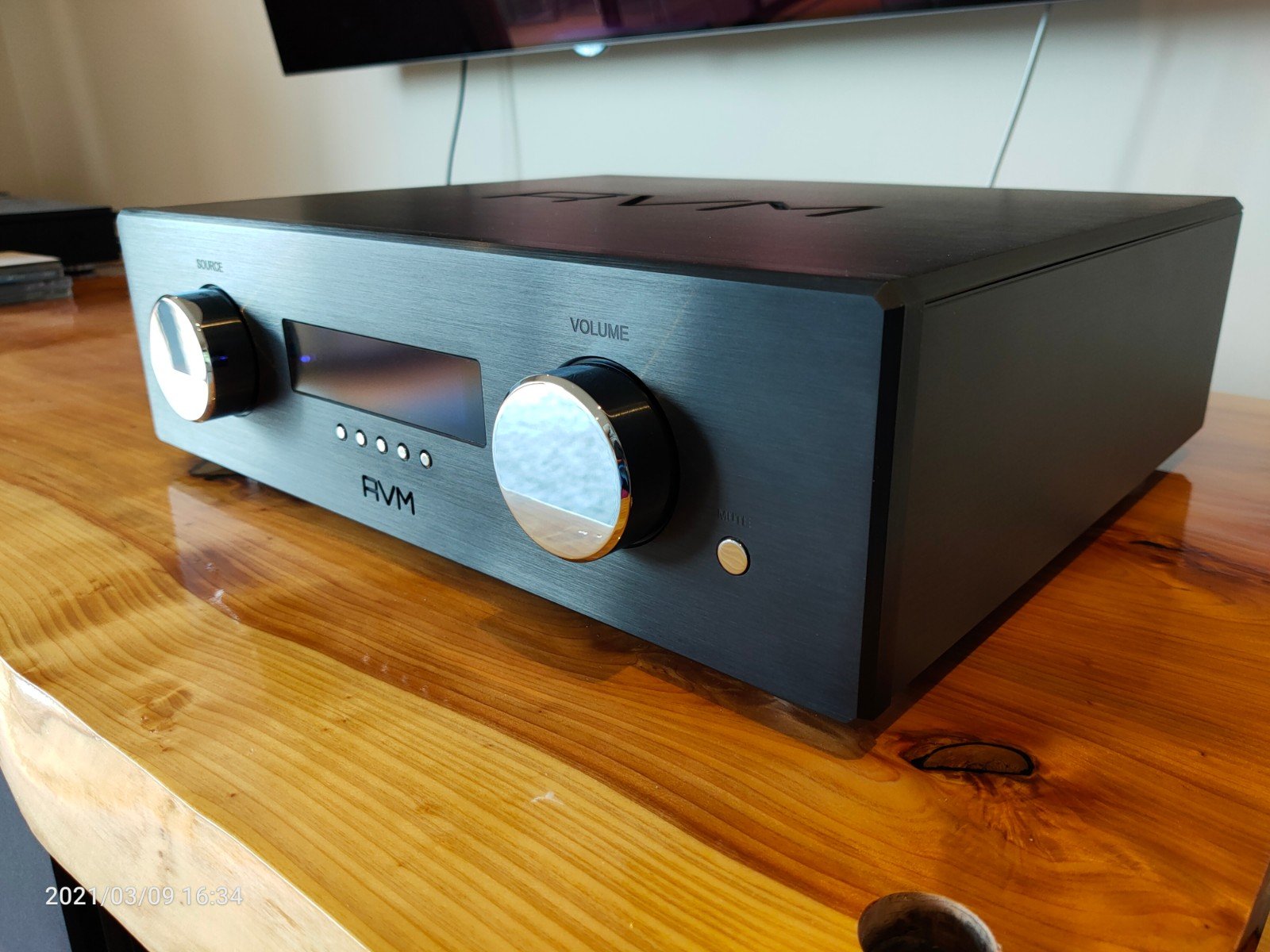 FS: AVM Ovation PA8 preamplifier with tube output |﻿ Stereo, Home ...