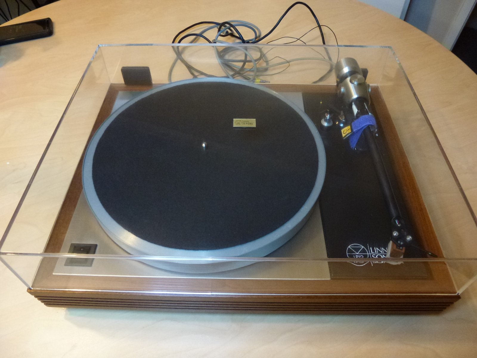FS: Linn Sondek Valhalla LP12 turntable with Syrinx PU3 arm and Koetsu ...