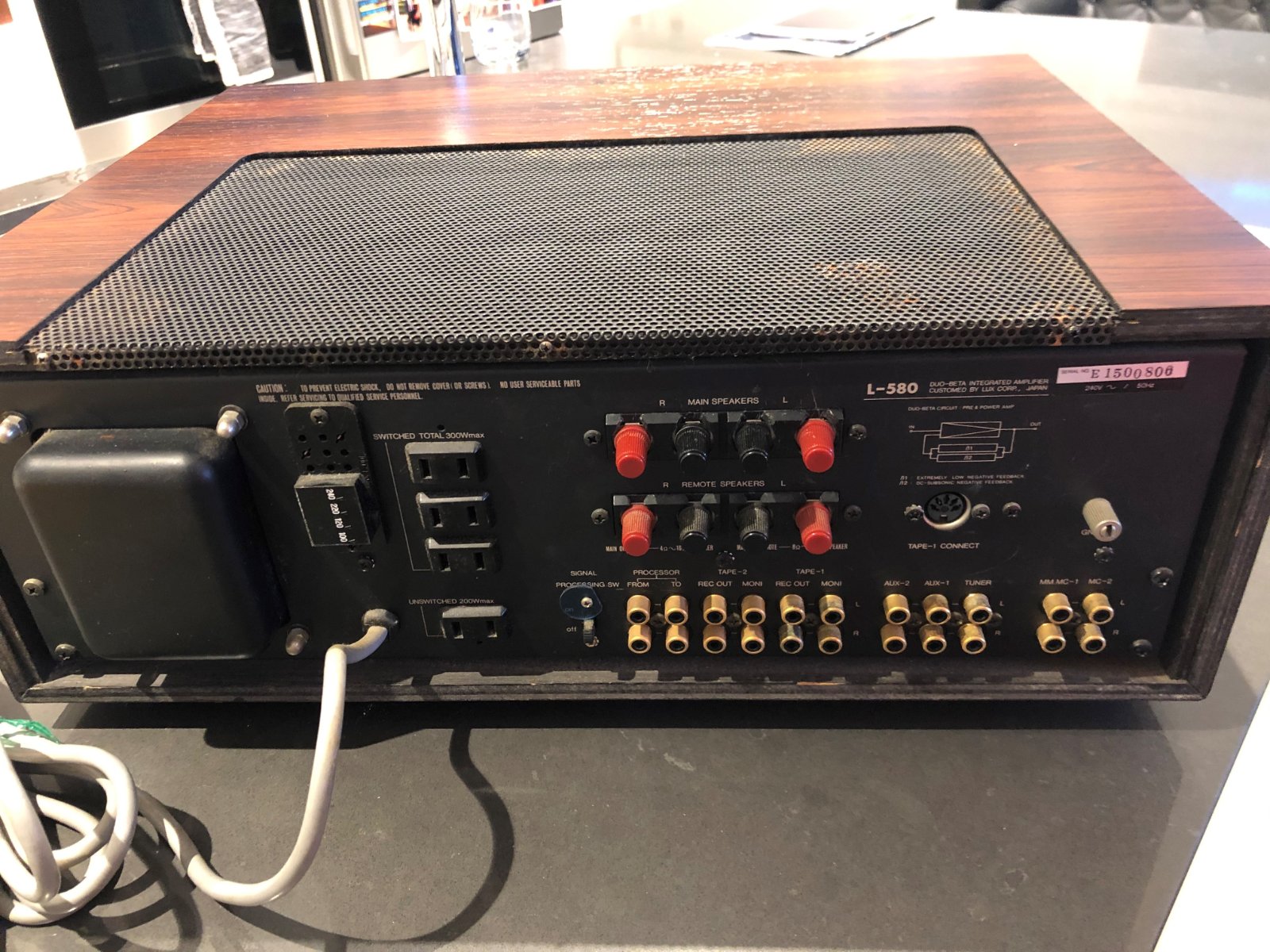 SOLD: FS: Vintage Classic Luxman L-580 Integrated Amplifier - Stereo ...