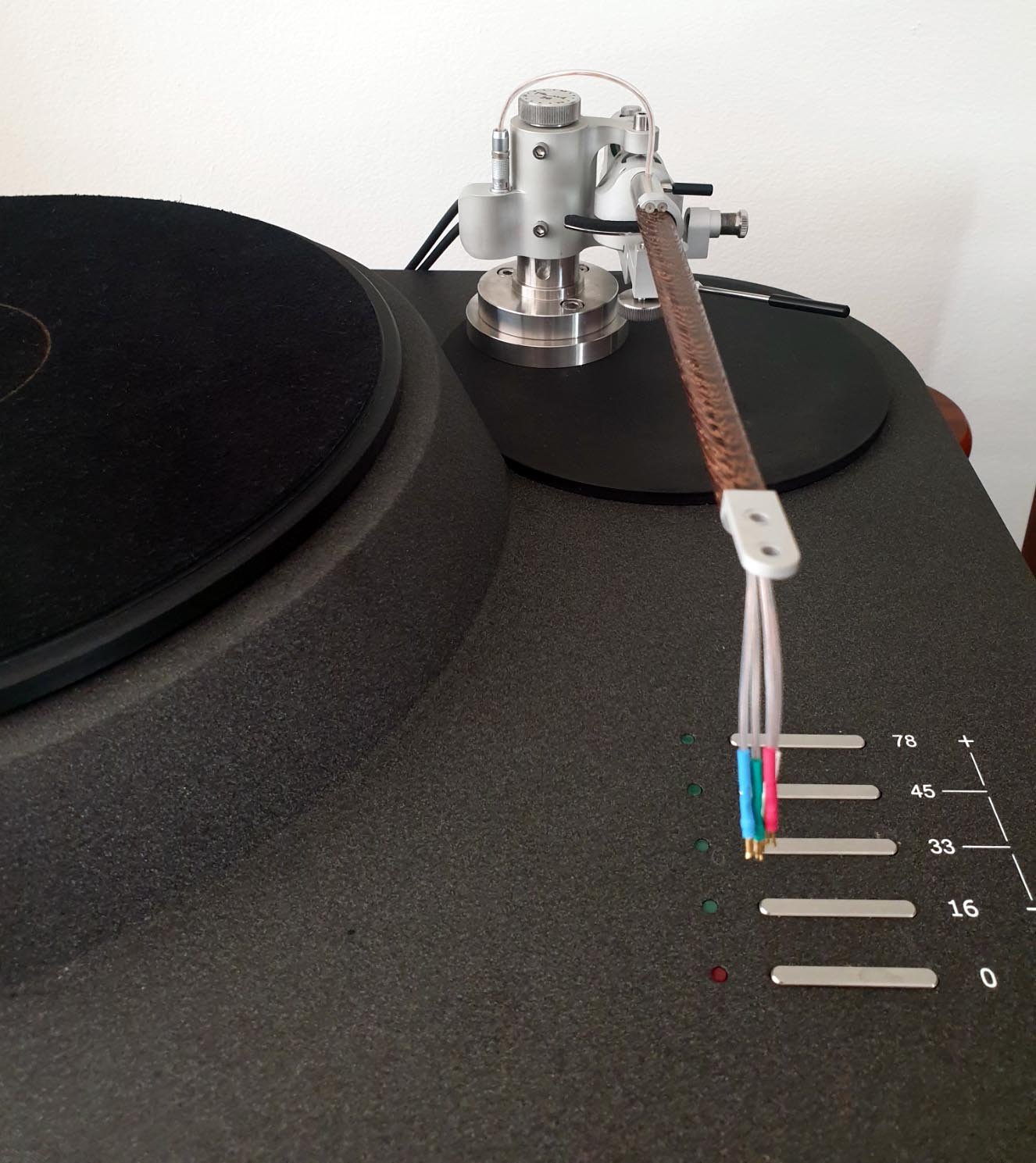 FS: Reed Muse 1c Turntable & Reed 2g Tonearm - Stereo, Home Cinema ...
