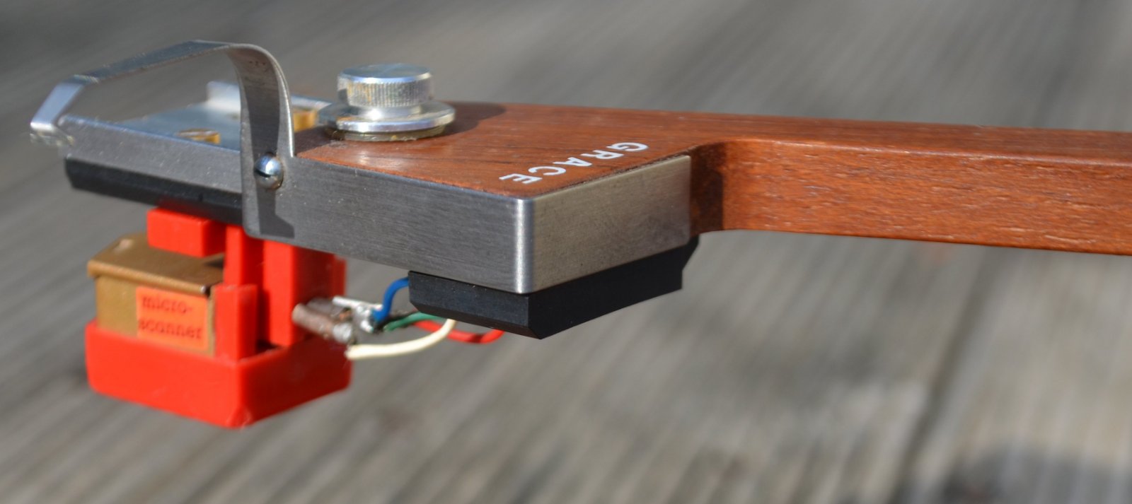 Grace G714 Unipivot timber tonearm with Decca London Gold cartridge ...