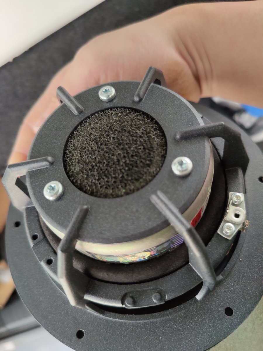 SOLD: FS: dynaudio esotec 242 - Stereo, Home Cinema, Headphones Components - StereoNET