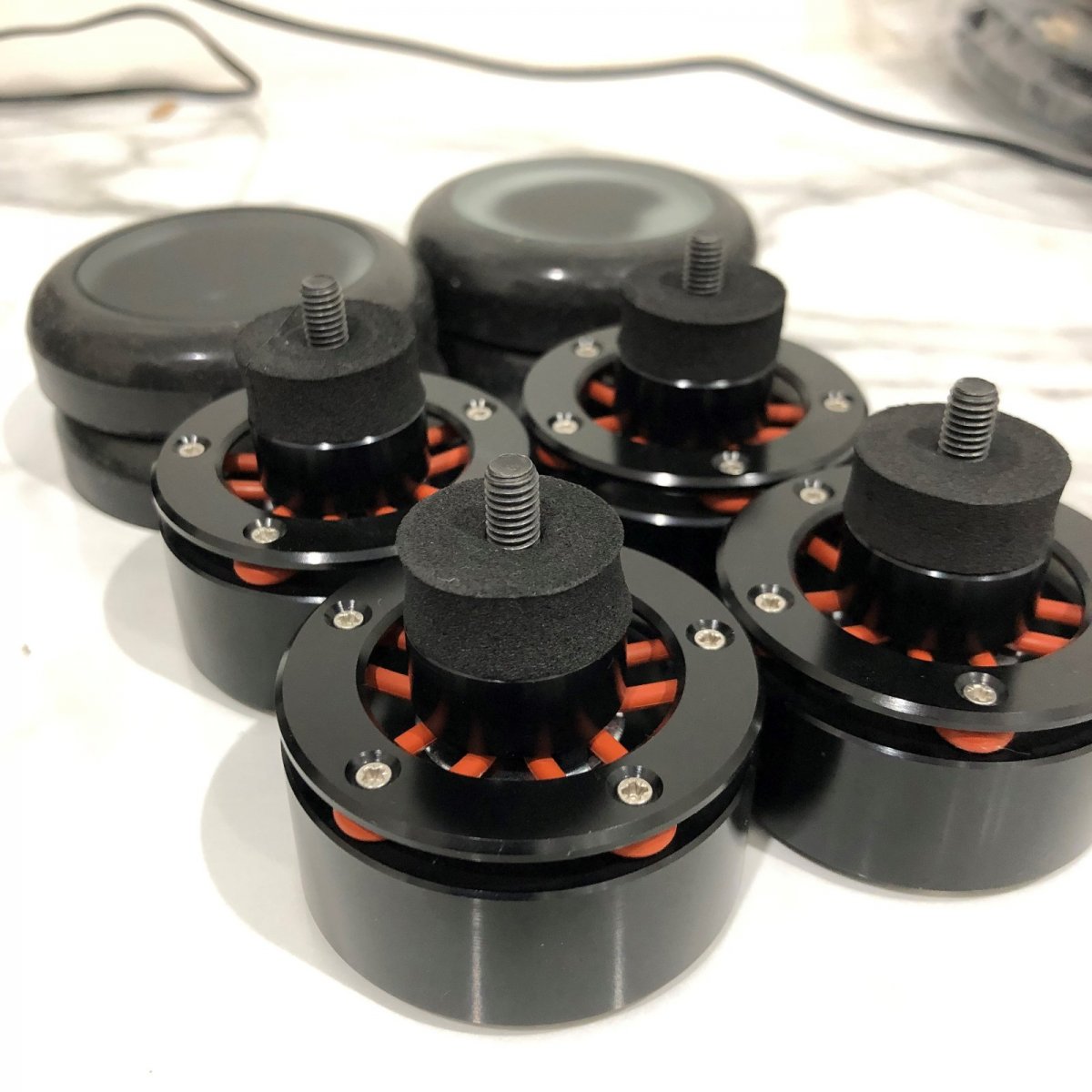 FS: ISONOE AUDIO ISOLATION SYSTEM WITH SORBOTHANE BOOTS - Hi-Fi and ...