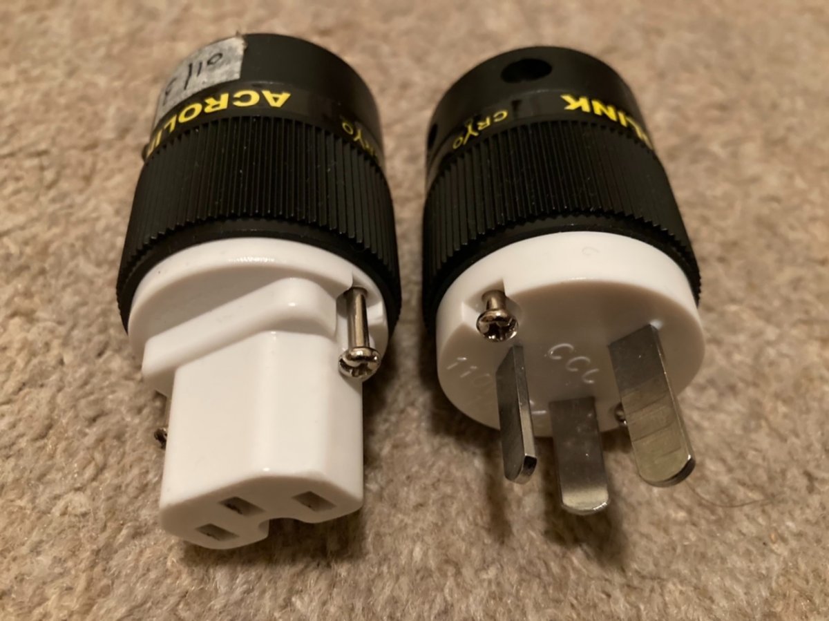 FS: ACROLINK AU + IEC 15 AMP mains plug set |﻿ Hi-Fi and Cinema Cables ...