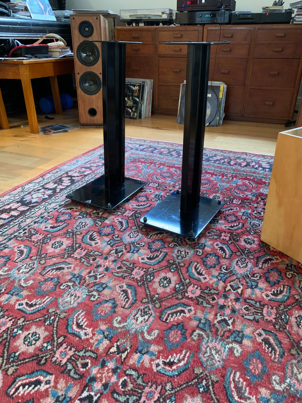 SOLD: Speaker stands Lovan - Hi-Fi and Cinema Cables & Accessories ...