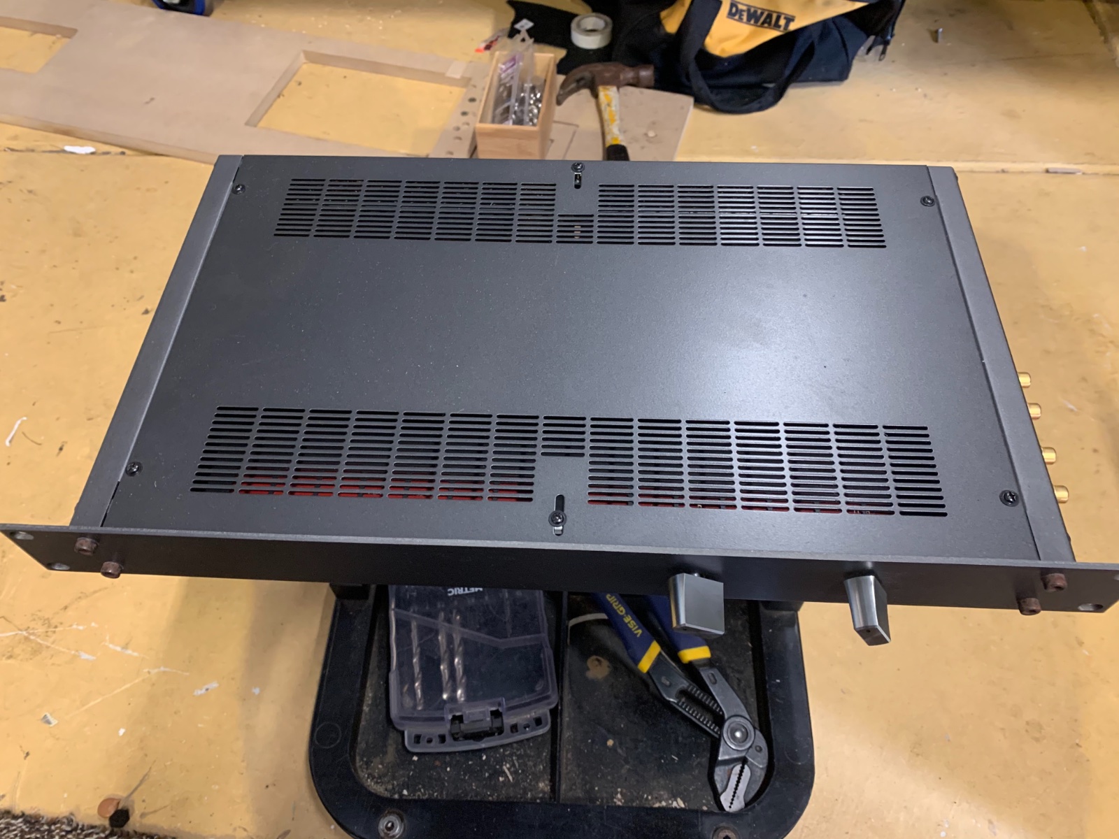 1RU rack unit with RCAs and rotary switches |﻿ Pay it Forward