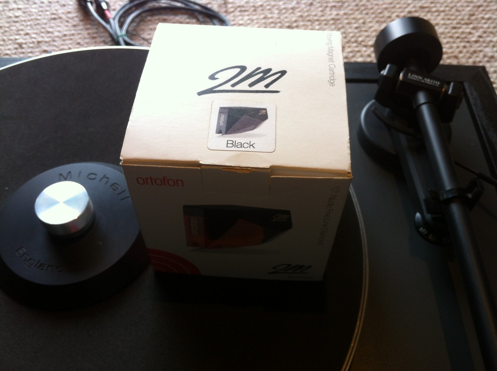 SOLD: FS: Linn Axis Turntable/Akito Arm/Ortofon 2M Black - Stereo, Home ...