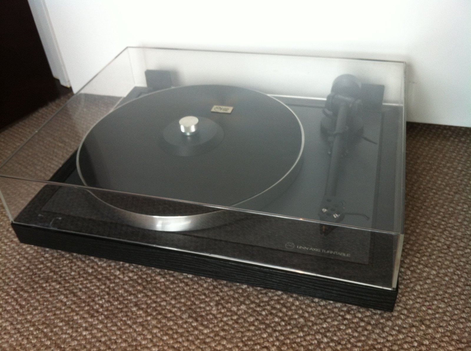 SOLD: FS: Linn Axis Turntable/Akito Arm/Ortofon 2M Black - Stereo, Home ...