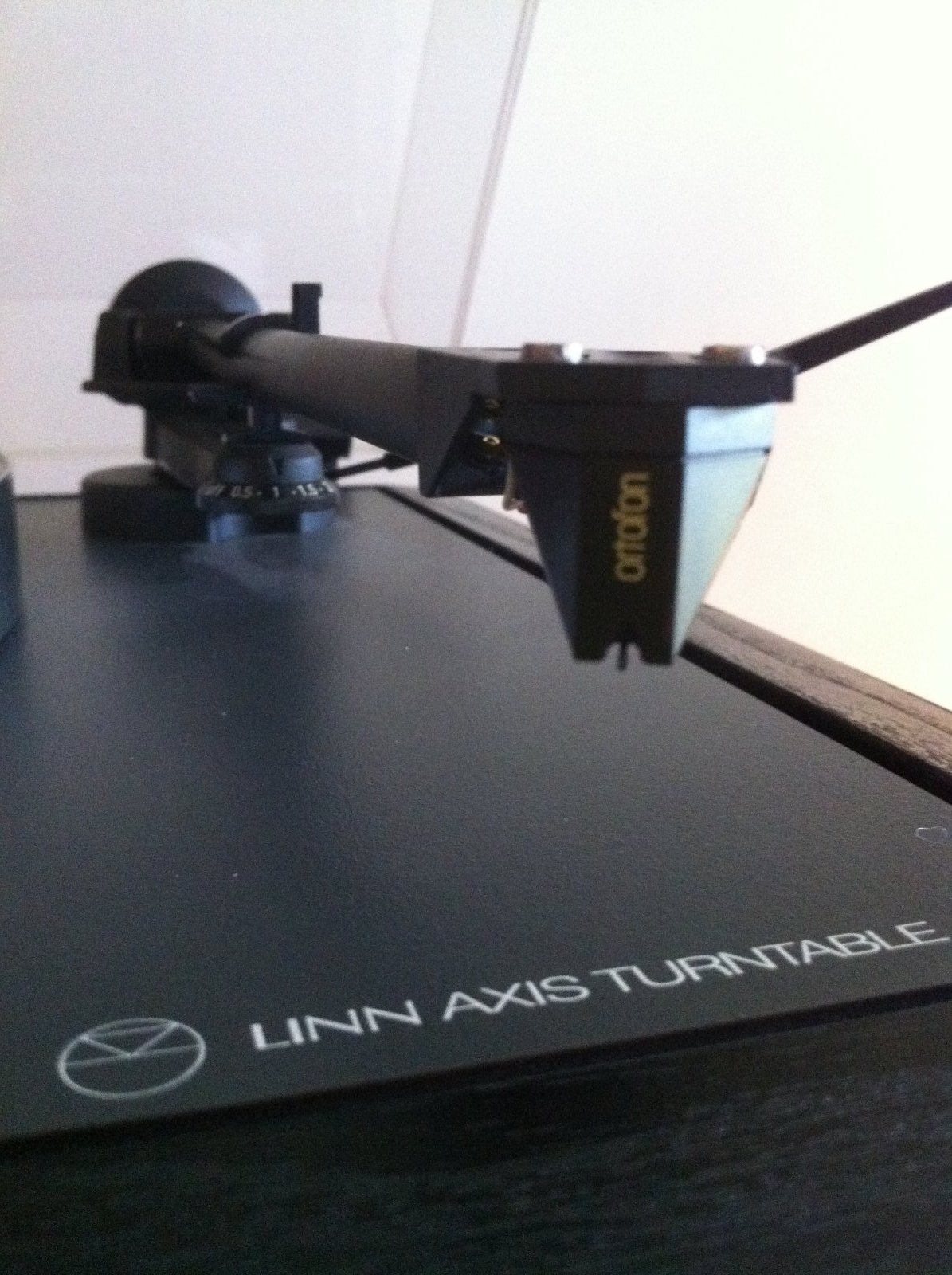 SOLD: FS: Linn Axis Turntable/Akito Arm/Ortofon 2M Black - Stereo, Home ...