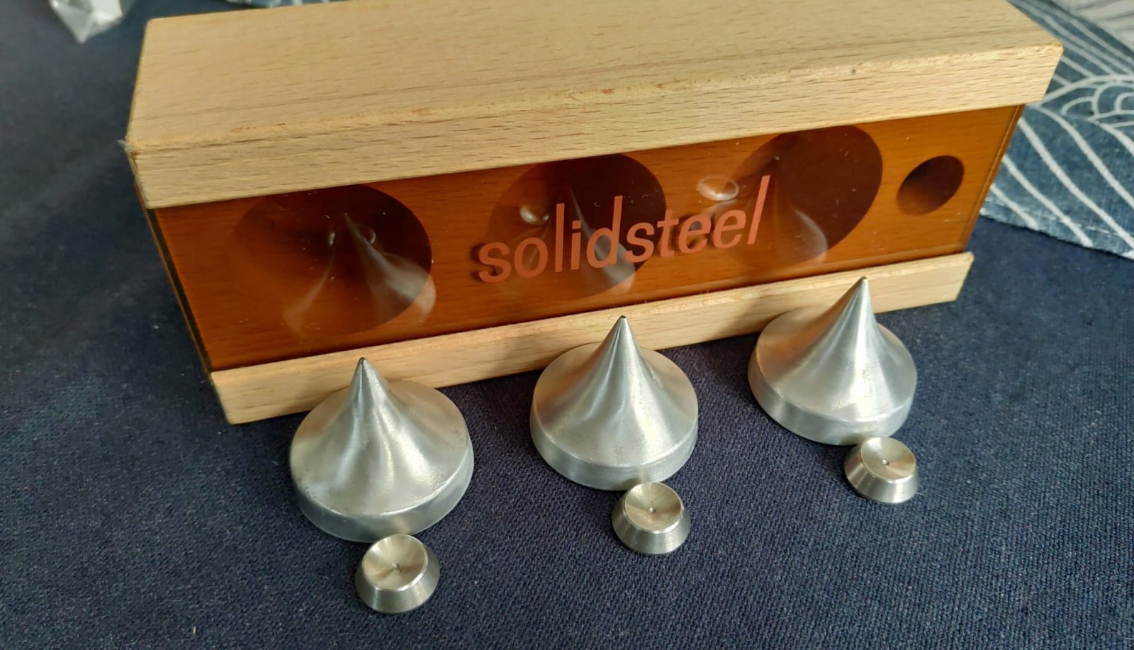 FS: Solidsteel Spikes X 3 in original box - Hi-Fi and Cinema Cables ...