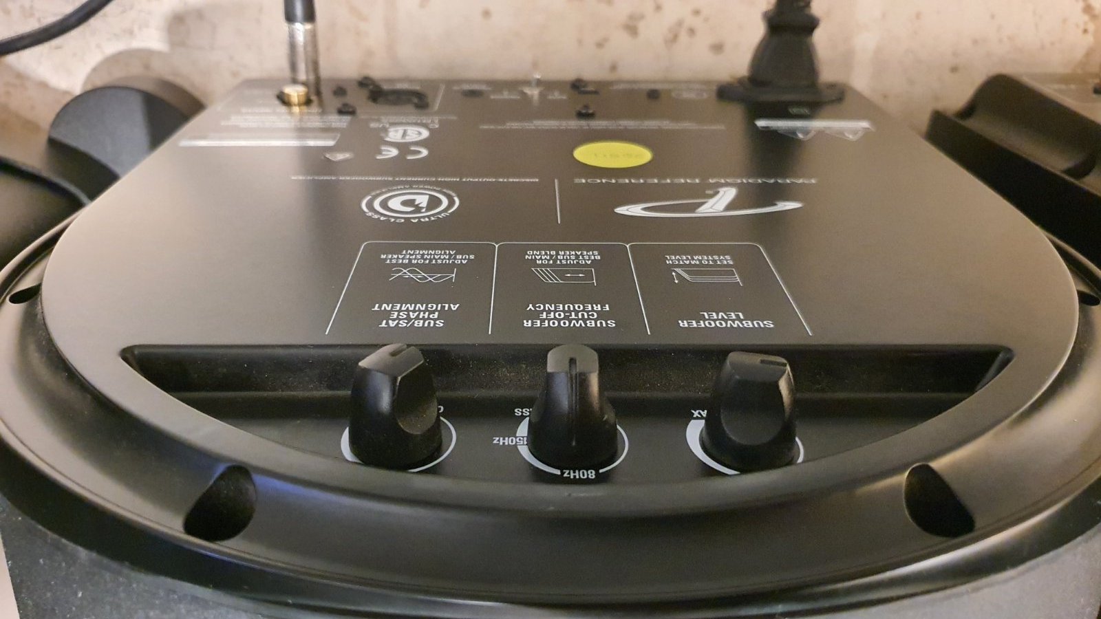 2 x paradigm seismic 110 subwoofer pbk - Stereo, Home Cinema ...