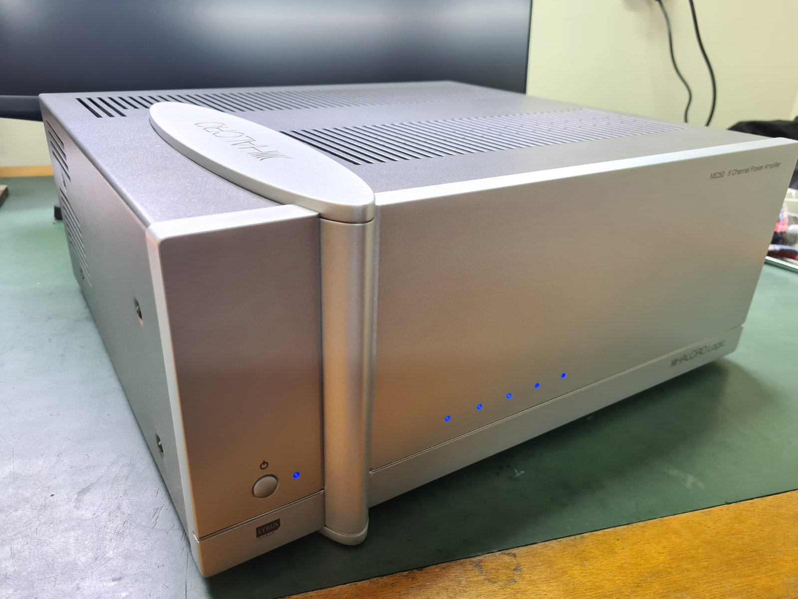 HALCRO Logic MC50 5-channel Power Amplifier - Stereo, Home Cinema ...